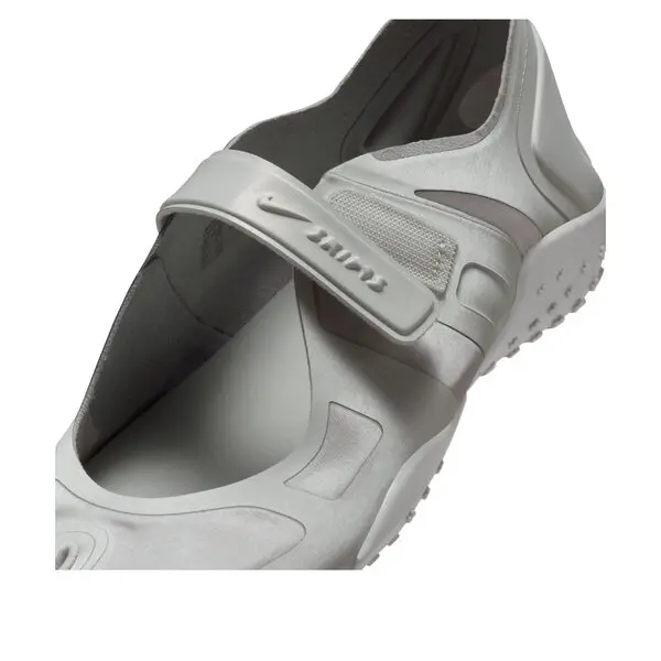 Nike X Skims Rift Satin - Night Silver