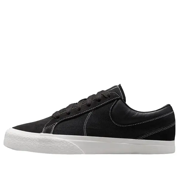 Nike Blazy Sneakers