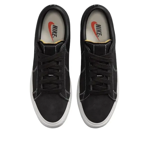 Nike Blazy Sneakers