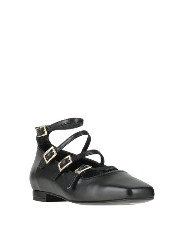 ALOHAS Leather Ballet Flats With Buckle Detailing