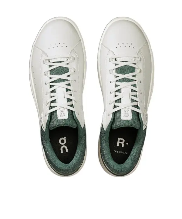 On The Roger Advantage Sneakers