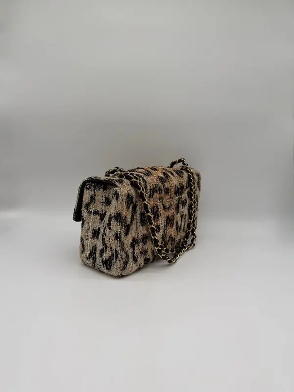 Chanel Maxi Leopard Gold-tone Metal