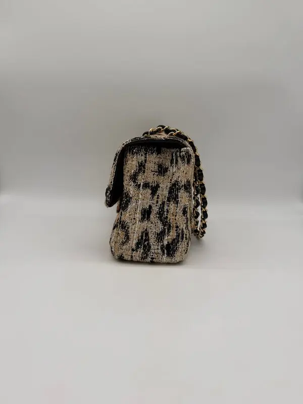 Chanel Maxi Leopard Gold-tone Metal