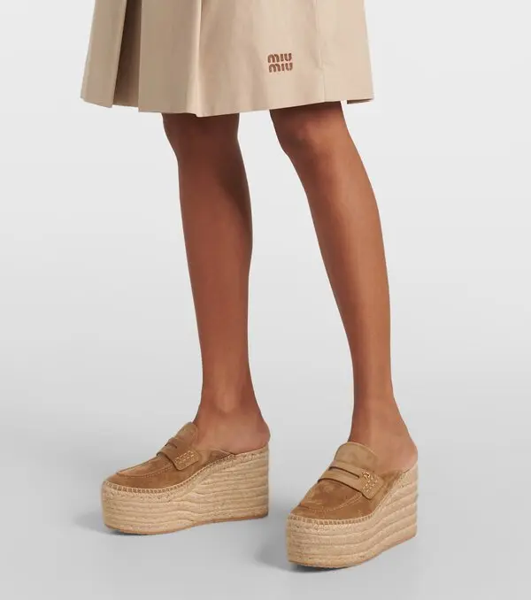 GIANVITO ROSSI Suede Espadrille Wedge Mules