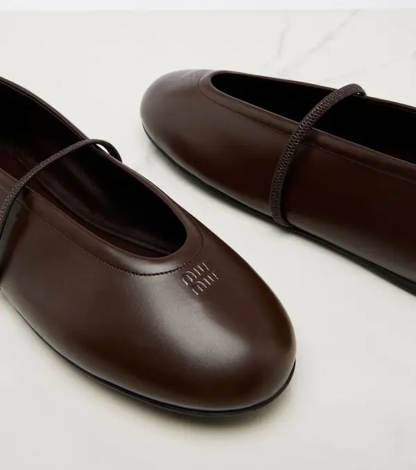 Miu Miu Leather Ballet Flats - Brown