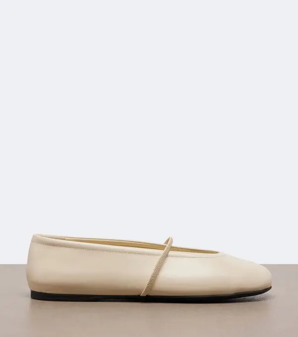 Miu Miu Leather Ballet Flats - White