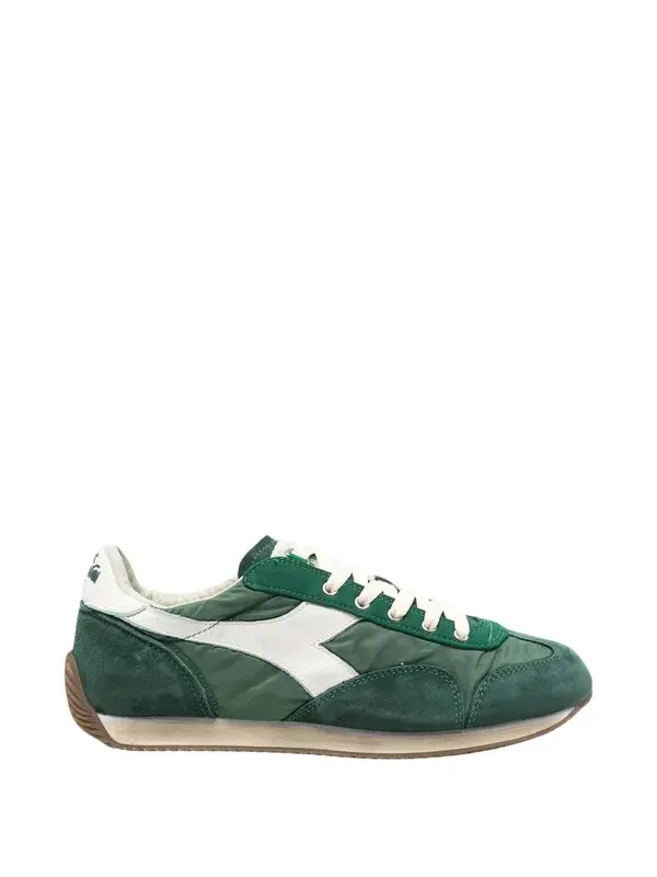 DIADORA Equipe Vela