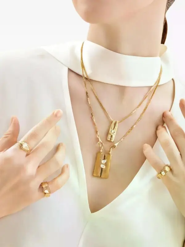 Loraida 18k Yellow Diamond Pendant Necklace With Wheat Chain