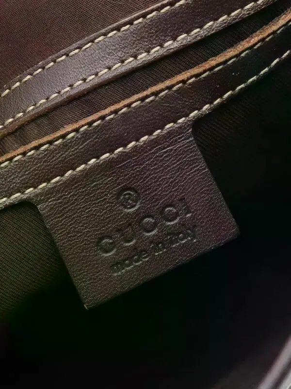 Gucci 2000s Gg Supreme Canvas Shoulder Bag