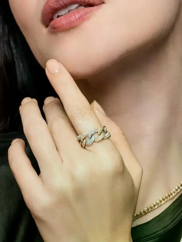 Shay Essential Link Diamond Ring