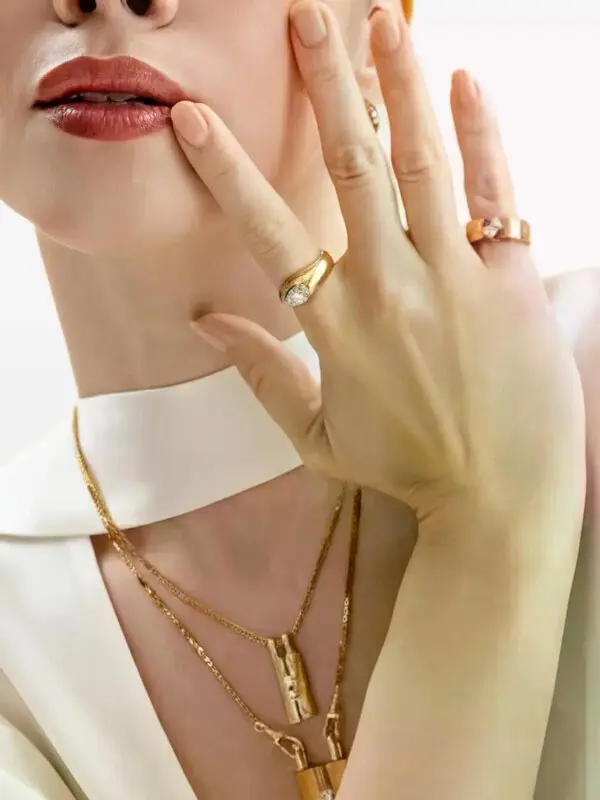 Loraida 18k Yellow Diamond Ring
