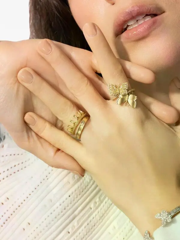 TANYA FARAH Kissing Butterflies Diamond Bypass Ring In 18k Yellow