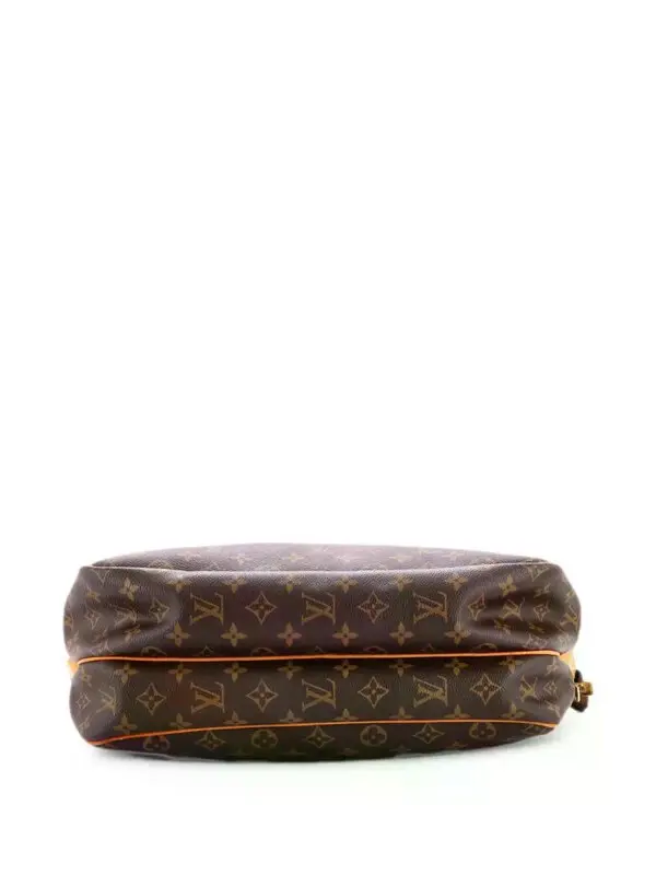 LOUIS VUITTON Reporter Bag Monogram Canvas Gm Crossbody Bag - Brown