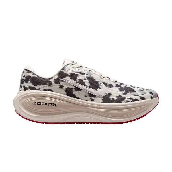 Nike Vomero Plus Athletic Sneakers