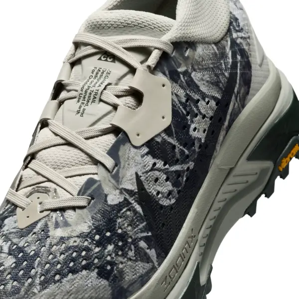 Nike Zegama Trail Running Shoes - Green