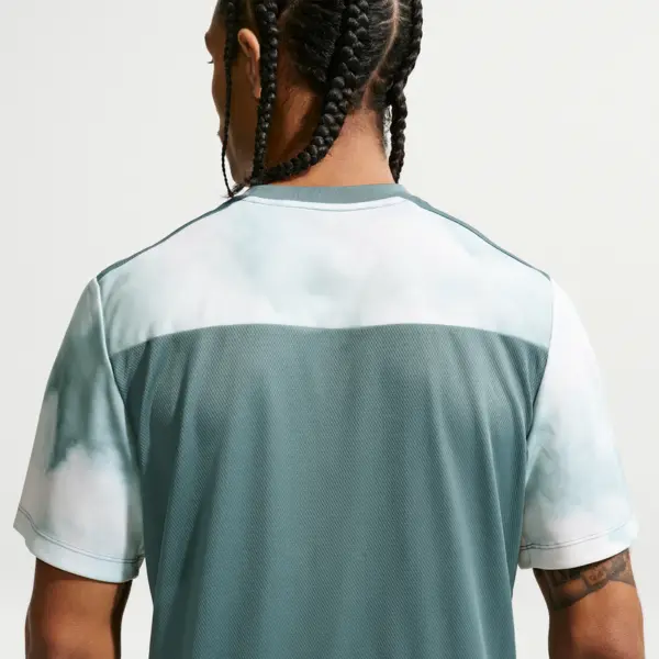 Nike Academy+ Dri-fit Short-sleeve Soccer Top