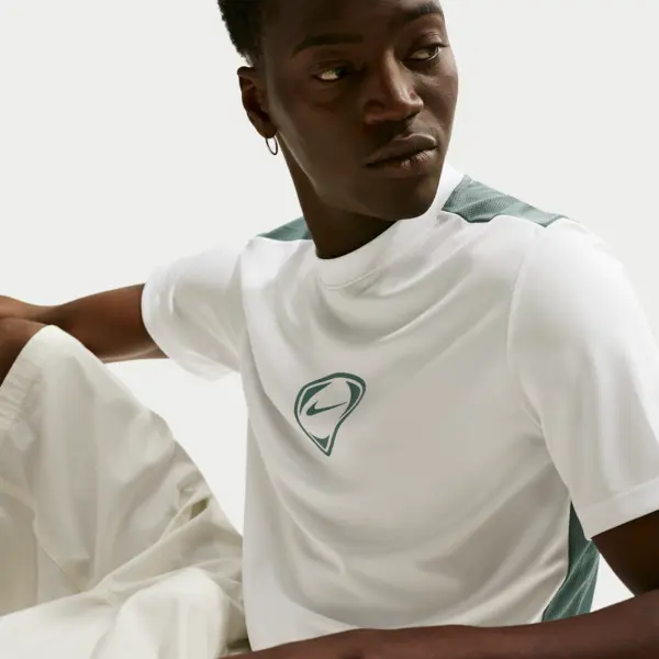 Nike Academy+ Dri-fit Short-sleeve Soccer Top