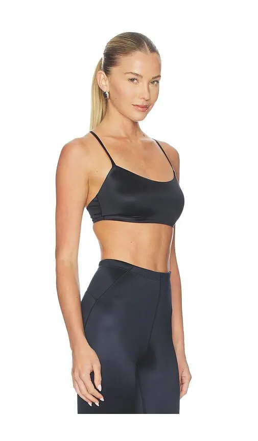 NIKESKIMS Shine Scoop Cami Bra In Black