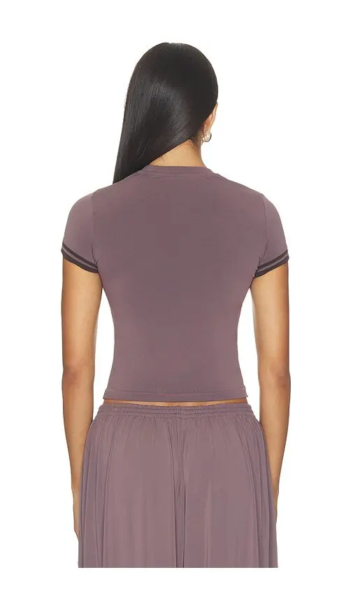 NIKESKIMS Stretch Knit Crop Crew In Taupe