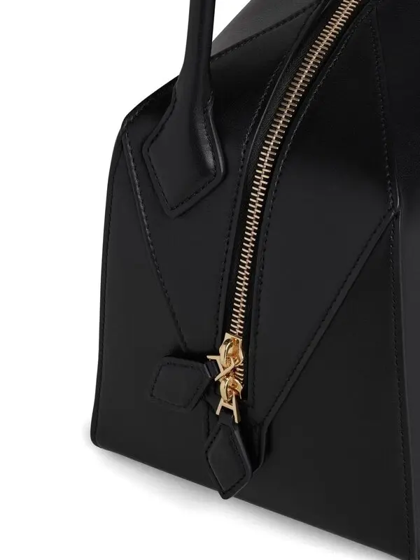 Alaïa Le Bouledogue Medium Leather Shoulder Bag - Black