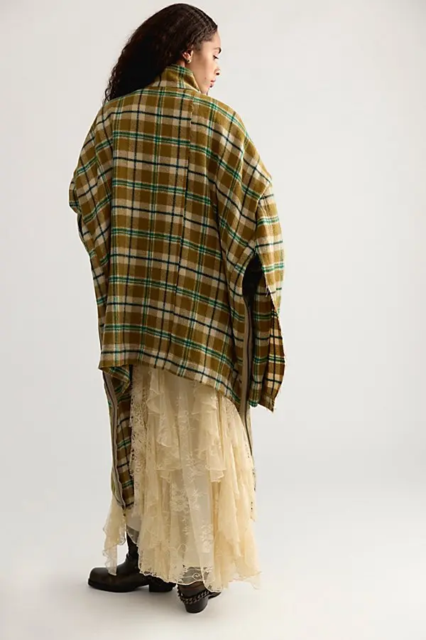 ASPARAGUS Oversized Plaid Wool Blend Coat With Asymmetrical Hem