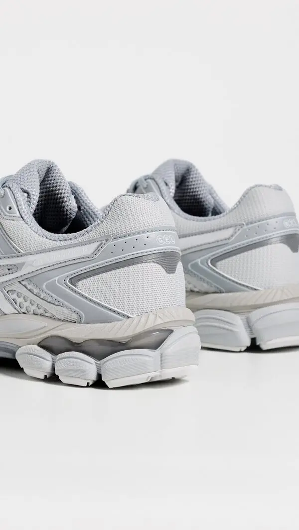 Asics Gel-cumulus 16 Sneakers - Glacier Grey/pure Silver