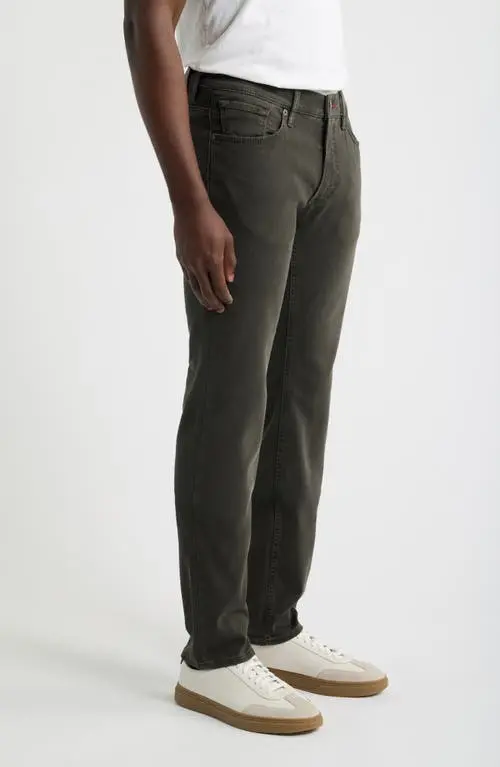 BRAX Chuck Modern Fit Knit Jeans