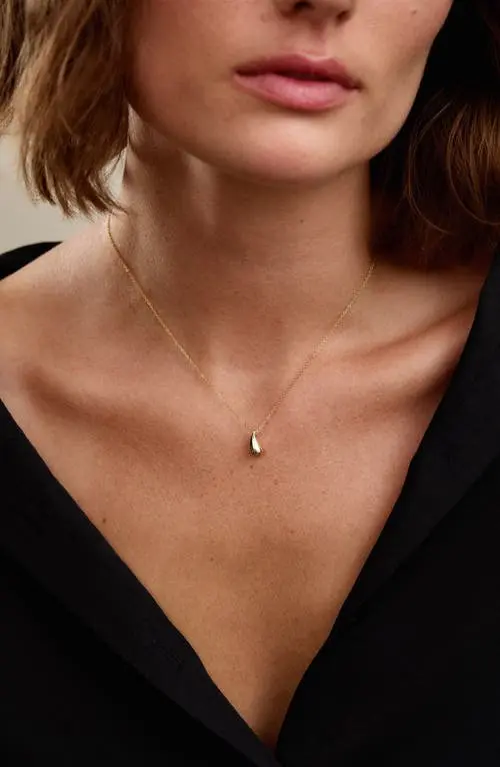 SET & STONES Nina Pendant Necklace