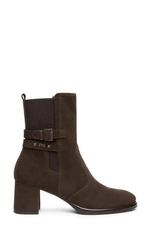 NEROGIARDINI Leather Block Heel Chelsea Bootie - Chocolate