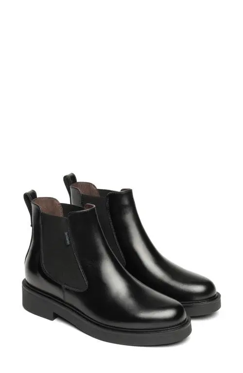 NEROGIARDINI Leather Chelsea Bootie With Block Heel And Lug Sole - Black