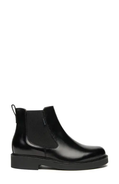 NEROGIARDINI Leather Chelsea Bootie With Block Heel And Lug Sole - Black