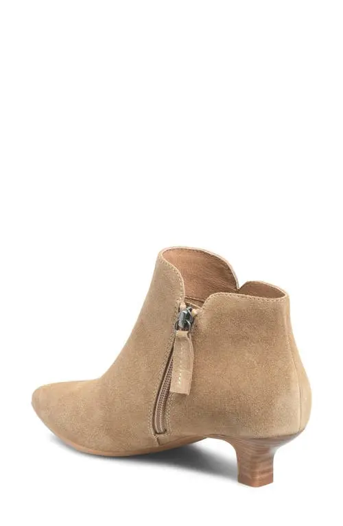 SOFFT Sawyer Pointed Toe Kitten Heel Bootie - Cognac