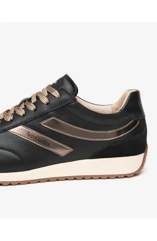 NEROGIARDINI Retro Low Top Sneaker - Black
