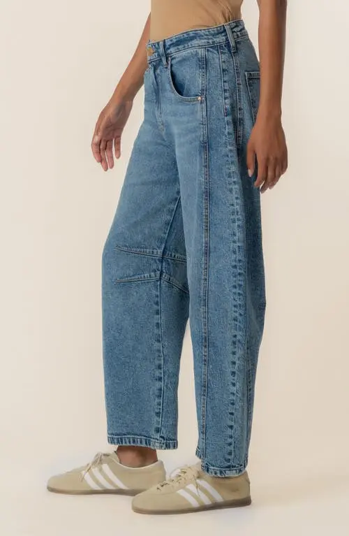 Kut From The Kloth Ashlyn Horseshoe Barrel Leg Jeans