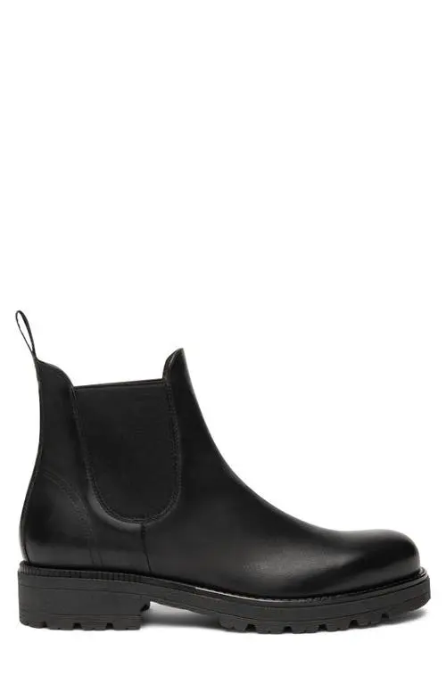 NEROGIARDINI Leather Chelsea Boot