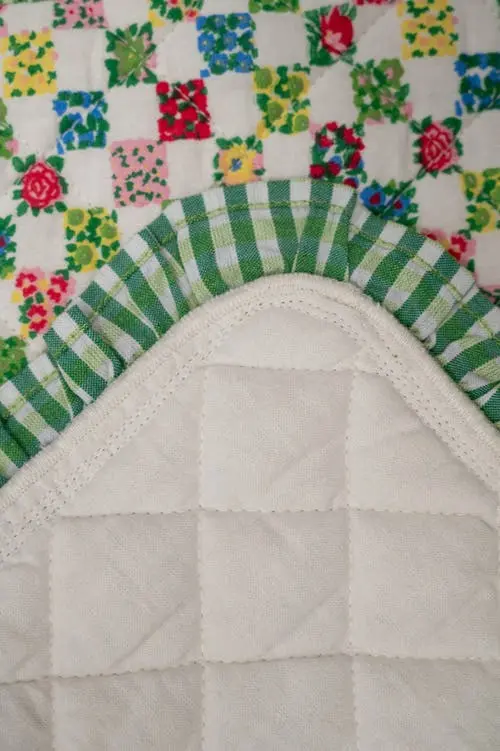 MODERN PRAIRIE Rebecca Ruffle Placemat