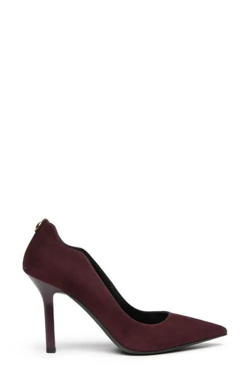 NEROGIARDINI Scalloped Pointed Toe Stiletto Pumps