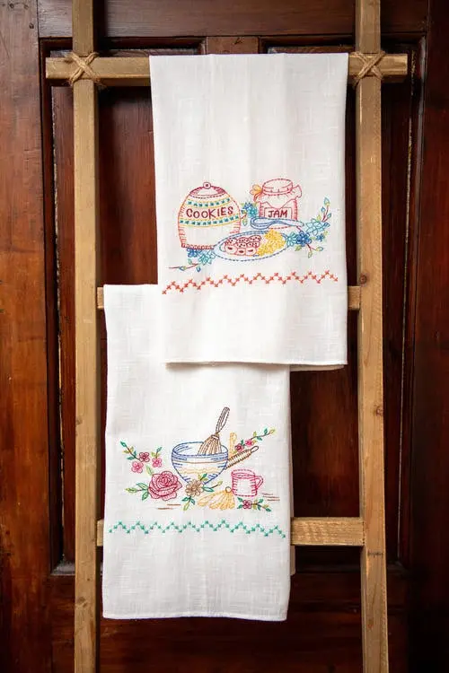 MODERN PRAIRIE Baking & Cookies Embroidered Tea Towels