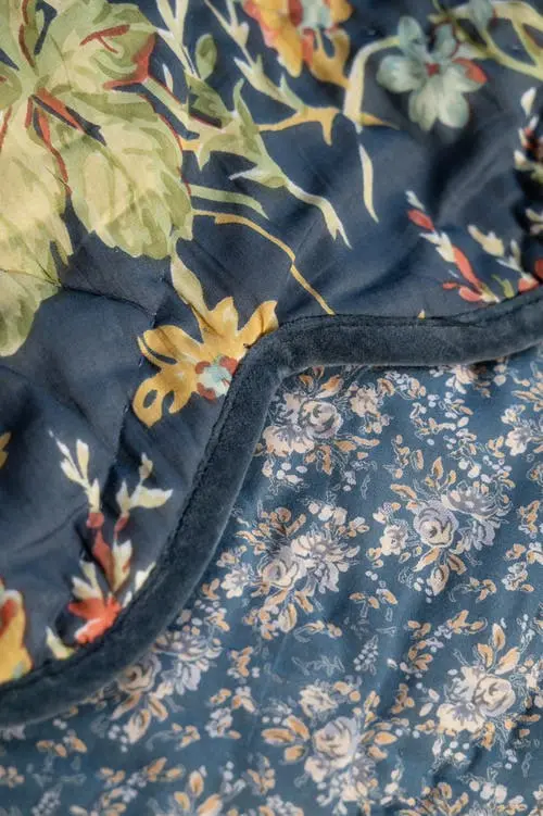 MODERN PRAIRIE Eternal Rose Throw