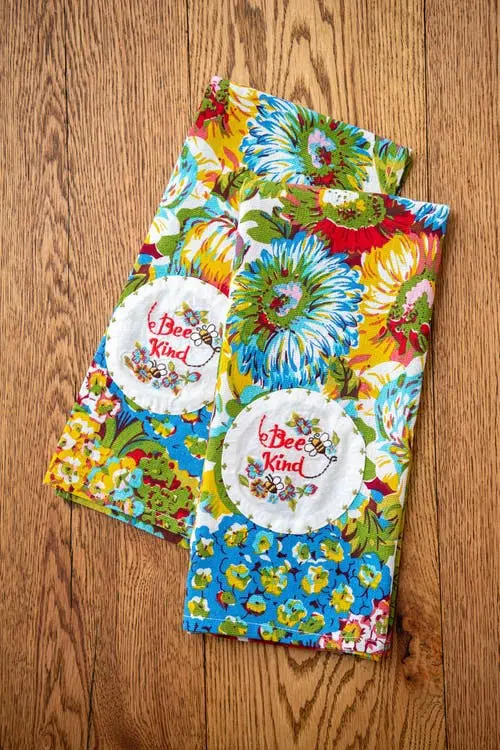 MODERN PRAIRIE Spring Gathering Tea Towel
