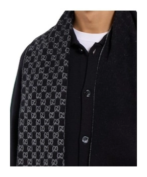 Gucci Gg Fringed Scarf