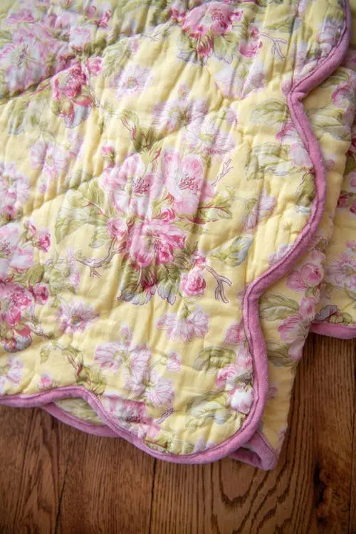 MODERN PRAIRIE Apple Blossom Throw