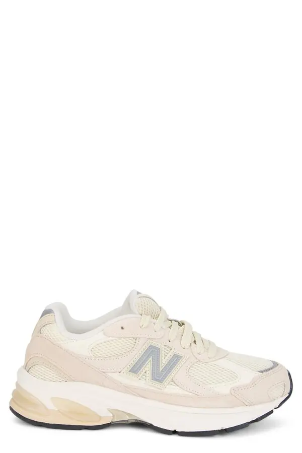 NEW BALANCE 2010 Low Top Suede & Mesh Sneakers - Beige