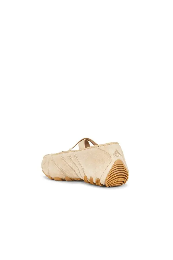 ADIDAS ORIGINALS Ghost Sprint Ballet Sneaker