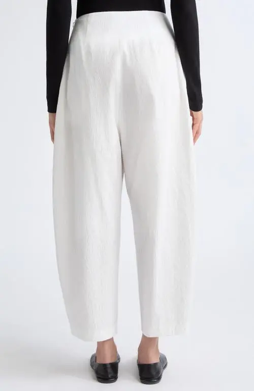 ASHLYN Pallin High Waist Textured Tapered Leg Pants - White