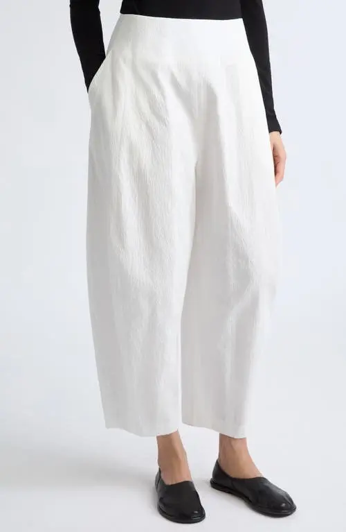 ASHLYN Pallin High Waist Textured Tapered Leg Pants - White