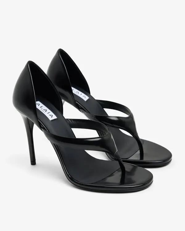Alaïa Infradito Thong Sandals - Black