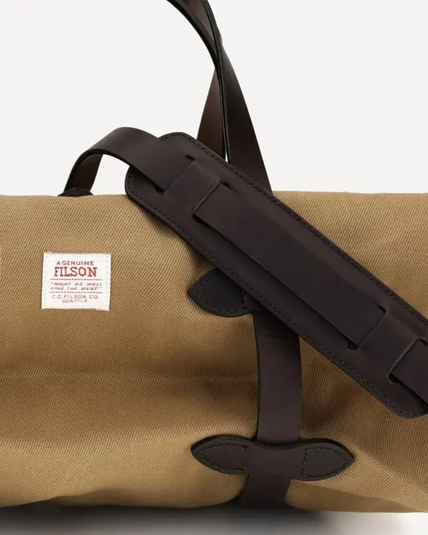 Filson Small Rugged Twill Travel Bag