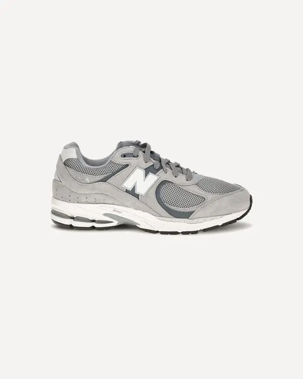 NEW BALANCE 2002r Sneakers - Grey