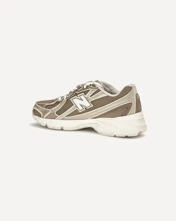 NEW BALANCE 40 Sneakers - Beige